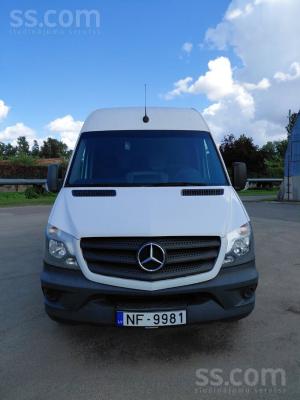 White Mercedes-Benz Sprinter 2018 in Riga, with an engine capacity of 2.20 L and mileage of 280 thousand km for 11500 €, photo 4 on AUTOMOTO.COM.LV