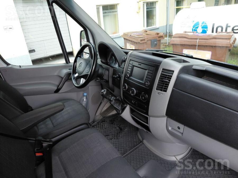 White Mercedes-Benz Sprinter 2018 in Riga, with an engine capacity of 2.20 L and mileage of 280 thousand km for 11500 €, photo 10 on AUTOMOTO.COM.LV