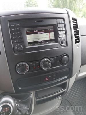 White Mercedes-Benz Sprinter 2018 in Riga, with an engine capacity of 2.20 L and mileage of 280 thousand km for 11500 €, photo 14 on AUTOMOTO.COM.LV