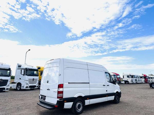 Balts Mercedes-Benz Sprinter 2018 Viļņa, ar dzinēja tilpumu 2.14 L un nobraukumu 99 tūkst. km par 12990 €, foto 6 vietnē AUTOMOTO.COM.LV