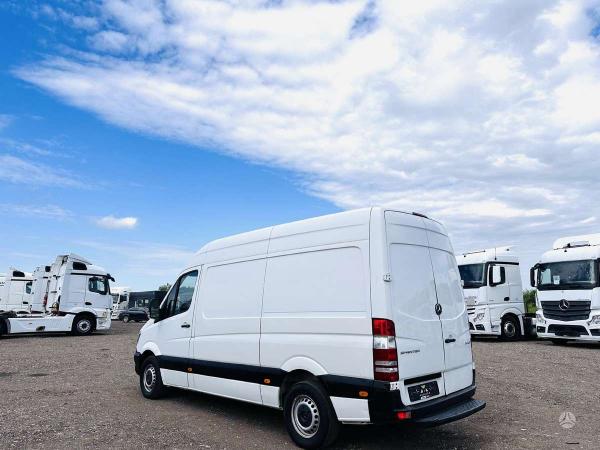 Balts Mercedes-Benz Sprinter 2018 Viļņa, ar dzinēja tilpumu 2.14 L un nobraukumu 99 tūkst. km par 12990 €, foto 7 vietnē AUTOMOTO.COM.LV