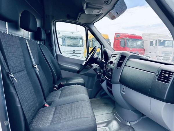 Balts Mercedes-Benz Sprinter 2018 Viļņa, ar dzinēja tilpumu 2.14 L un nobraukumu 99 tūkst. km par 12990 €, foto 10 vietnē AUTOMOTO.COM.LV