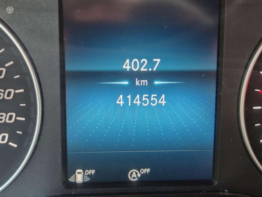White Mercedes-Benz Sprinter 2018 in Taurage, with an engine capacity of 2.14 L and mileage of 414 thousand km for 16000 €, photo 20 on AUTOMOTO.COM.LV