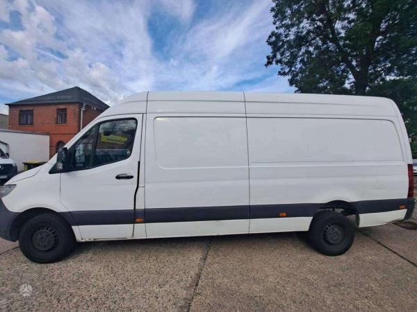 Balts Mercedes-Benz Sprinter 2018 Viļņa, ar dzinēja tilpumu 2.14 L un nobraukumu 391 tūkst. km par 9559 €, foto 1 vietnē AUTOMOTO.COM.LV