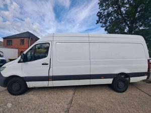 White Mercedes-Benz Sprinter 2018 in Vilnius, with an engine capacity of 2.14 L and mileage of 391 thousand km for 9559 €, photo  on AUTOMOTO.COM.LV