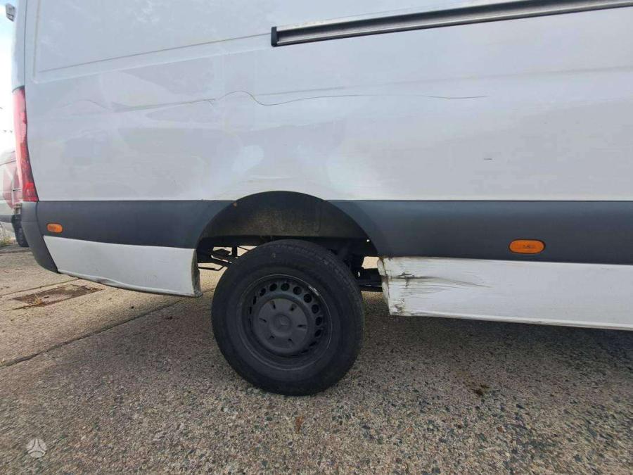 Balts Mercedes-Benz Sprinter 2018 Viļņa, ar dzinēja tilpumu 2.14 L un nobraukumu 391 tūkst. km par 9559 €, foto 11 vietnē AUTOMOTO.COM.LV