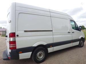 White Mercedes-Benz Sprinter 2018 in Taurage, with an engine capacity of 2.14 L and mileage of 342 thousand km for 8300 €, photo 8 on AUTOMOTO.COM.LV