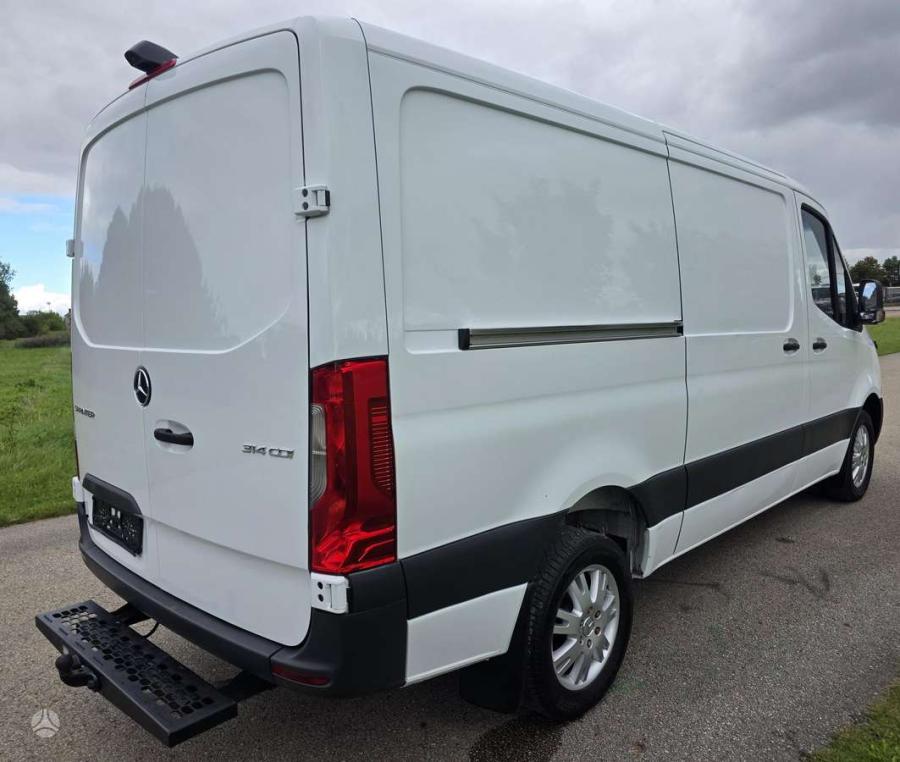 Balts Mercedes-Benz Sprinter 2018 Šauļi, ar dzinēja tilpumu 2.20 L un nobraukumu 300 tūkst. km par 11400 €, foto 3 vietnē AUTOMOTO.COM.LV