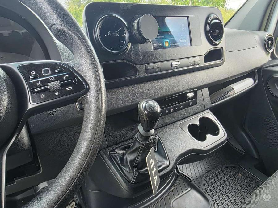 Balts Mercedes-Benz Sprinter 2018 Šauļi, ar dzinēja tilpumu 2.20 L un nobraukumu 300 tūkst. km par 11400 €, foto 12 vietnē AUTOMOTO.COM.LV