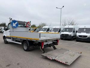 White Mercedes-Benz Sprinter 2018 in Vilnius, with an engine capacity of 2.20 L and mileage of 60 thousand km for 19900 €, photo 19 on AUTOMOTO.COM.LV