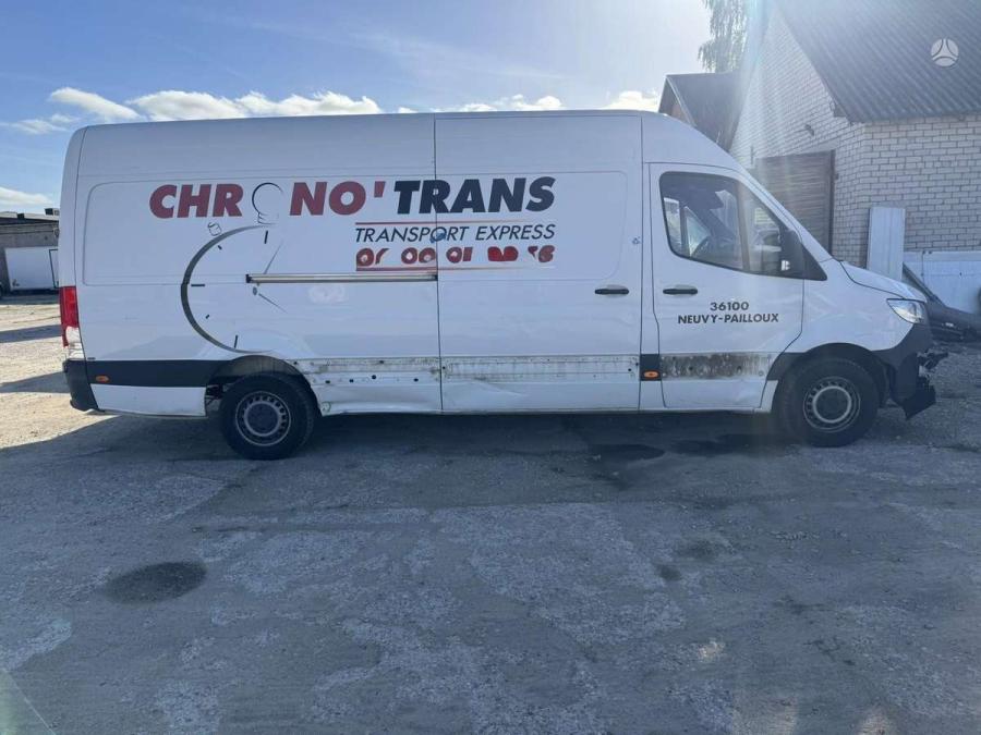 Balts Mercedes-Benz Sprinter 2018 Kauņa, ar dzinēja tilpumu 2.20 L un nobraukumu 350 tūkst. km par 4850 €, foto 9 vietnē AUTOMOTO.COM.LV