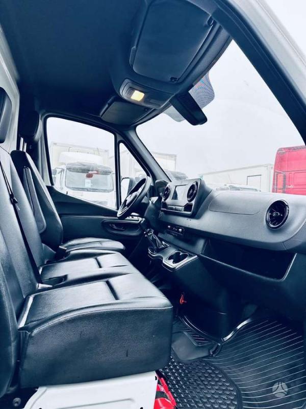Balts Mercedes-Benz Sprinter 2019 Viļņa, ar dzinēja tilpumu 2.14 L un nobraukumu 193 tūkst. km par 19900 €, foto 10 vietnē AUTOMOTO.COM.LV