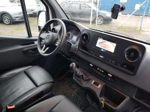 White Mercedes-Benz Sprinter 2019 in Kaunas, with an engine capacity of 2.14 L and mileage of 230 thousand km for 19950 €, photo 10 on AUTOMOTO.COM.LV