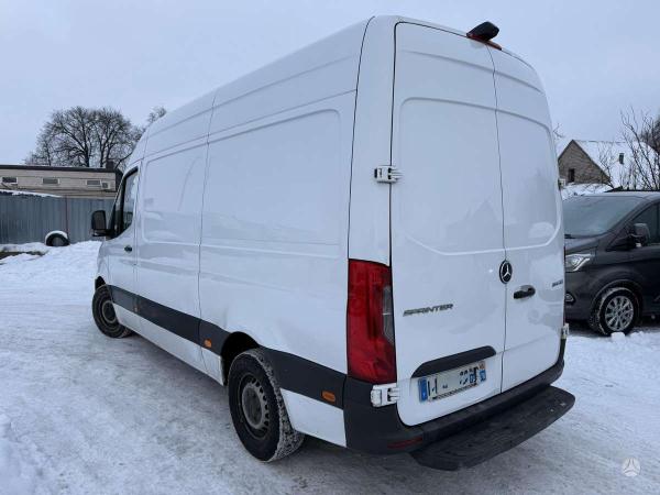 Balts Mercedes-Benz Sprinter 2019 Tauragė, ar dzinēja tilpumu 2.14 L un nobraukumu 289 tūkst. km par 13500 €, foto 4 vietnē AUTOMOTO.COM.LV
