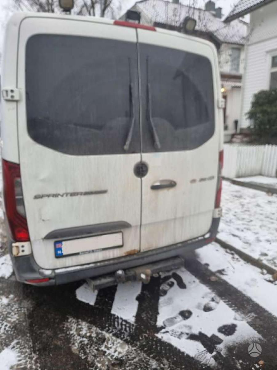 Balts Mercedes-Benz Sprinter 2019 Klaipėda, ar dzinēja tilpumu 2.14 L un nobraukumu 600 tūkst. km par 17300 €, foto 4 vietnē AUTOMOTO.COM.LV