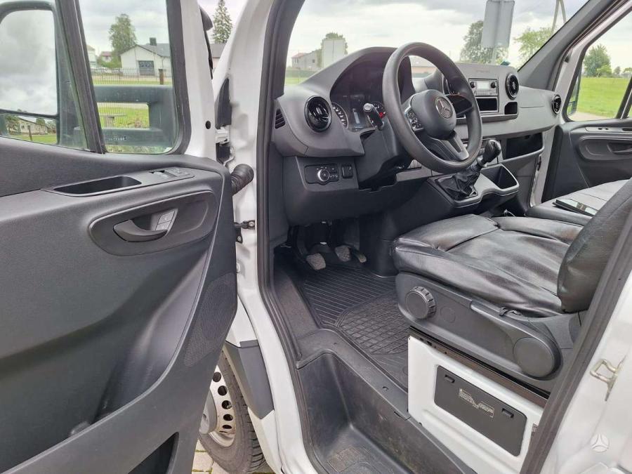 Balts Mercedes-Benz Sprinter 2019 Tauragė, ar dzinēja tilpumu 2.14 L un nobraukumu 389 tūkst. km par 15900 €, foto 8 vietnē AUTOMOTO.COM.LV