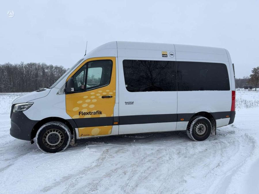 White Mercedes-Benz Sprinter 2019 in Kaunas, with an engine capacity of 2.14 L and mileage of 600 thousand km for 16900 €, photo 7 on AUTOMOTO.COM.LV