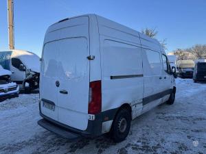 Balts Mercedes-Benz Sprinter 2019 Marijampole, ar dzinēja tilpumu 2.14 L un nobraukumu 296 tūkst. km par 9500 €, foto 4 vietnē AUTOMOTO.COM.LV