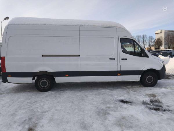 White Mercedes-Benz Sprinter 2019 in Taurage, with an engine capacity of 2.20 L and mileage of 630 thousand km for 9500 €, photo 8 on AUTOMOTO.COM.LV