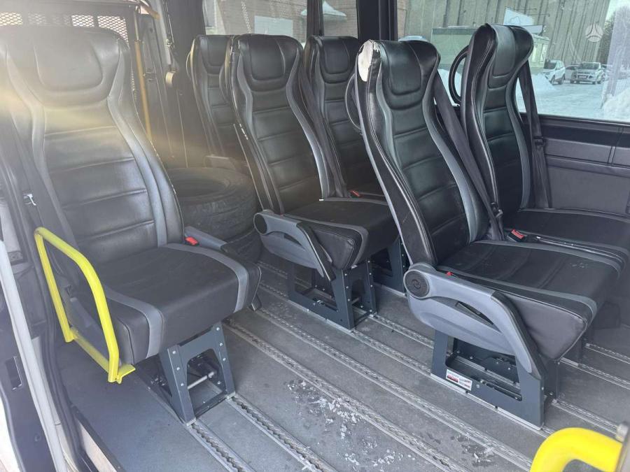 White Mercedes-Benz Sprinter 2019 in Klaipeda, with an engine capacity of 2.14 L and mileage of 600 thousand km for 16200 €, photo 14 on AUTOMOTO.COM.LV