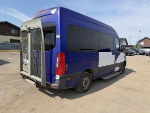 White Mercedes-Benz Sprinter 2019 in Kaunas, with an engine capacity of 2.14 L and mileage of 550 thousand km for 14500 €, photo 6 on AUTOMOTO.COM.LV