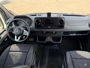 White Mercedes-Benz Sprinter 2019 in Kaunas, with an engine capacity of 2.14 L and mileage of 550 thousand km for 14500 €, photo 10 on AUTOMOTO.COM.LV