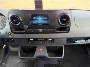 White Mercedes-Benz Sprinter 2019 in Kaunas, with an engine capacity of 2.14 L and mileage of 550 thousand km for 14500 €, photo 14 on AUTOMOTO.COM.LV