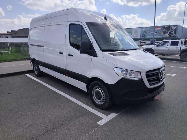 Balts Mercedes-Benz Sprinter 2019 Tauragė, ar dzinēja tilpumu 2.14 L un nobraukumu 300 tūkst. km par 11500 €, foto 1 vietnē AUTOMOTO.COM.LV