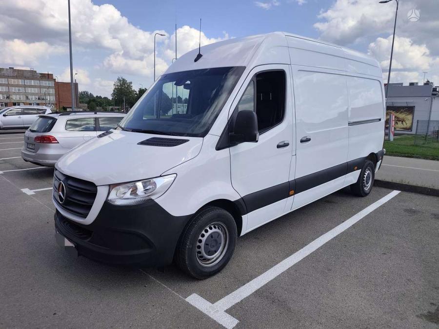 Balts Mercedes-Benz Sprinter 2019 Tauragė, ar dzinēja tilpumu 2.14 L un nobraukumu 300 tūkst. km par 11500 €, foto 3 vietnē AUTOMOTO.COM.LV