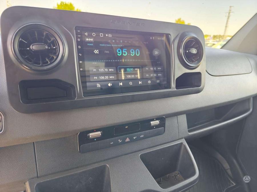Balts Mercedes-Benz Sprinter 2019 Tauragė, ar dzinēja tilpumu 2.14 L un nobraukumu 300 tūkst. km par 11500 €, foto 9 vietnē AUTOMOTO.COM.LV