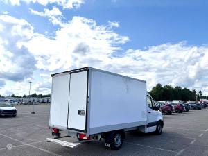White Mercedes-Benz Sprinter 2019 in Vilnius, with an engine capacity of 2.14 L and mileage of 203 thousand km for 17900 €, photo 7 on AUTOMOTO.COM.LV
