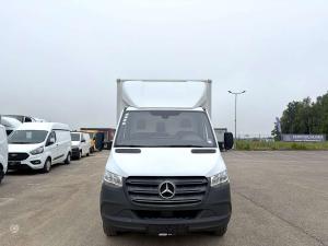 White Mercedes-Benz Sprinter 2019 in Vilnius, with an engine capacity of 2.14 L and mileage of 193 thousand km for 19850 €, photo 4 on AUTOMOTO.COM.LV