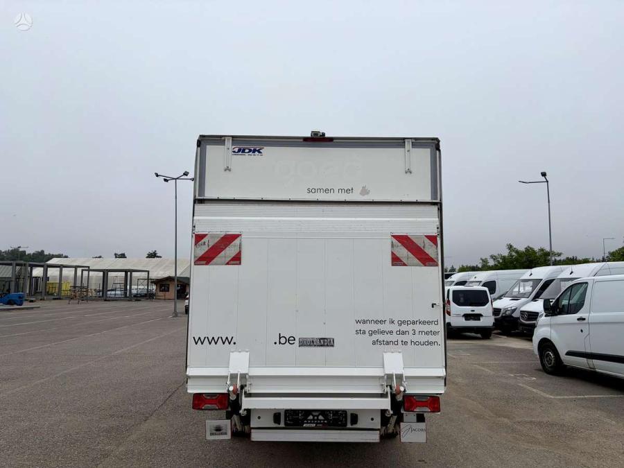 White Mercedes-Benz Sprinter 2019 in Vilnius, with an engine capacity of 2.14 L and mileage of 193 thousand km for 19850 €, photo 7 on AUTOMOTO.COM.LV