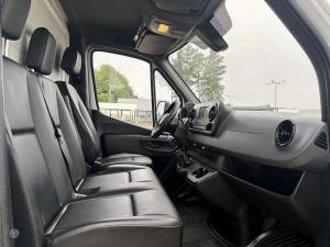 White Mercedes-Benz Sprinter 2019 in Vilnius, with an engine capacity of 2.14 L and mileage of 193 thousand km for 19850 €, photo 17 on AUTOMOTO.COM.LV