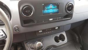 Balts Mercedes-Benz Sprinter 2019 Viļņa, ar dzinēja tilpumu 2.14 L un nobraukumu 348 tūkst. km par 8450 €, foto 19 vietnē AUTOMOTO.COM.LV