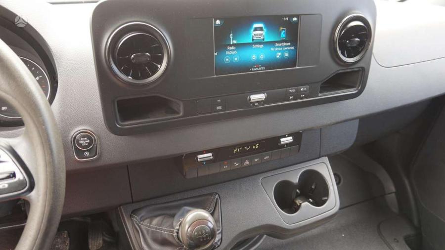 Balts Mercedes-Benz Sprinter 2019 Viļņa, ar dzinēja tilpumu 2.14 L un nobraukumu 348 tūkst. km par 8450 €, foto 19 vietnē AUTOMOTO.COM.LV