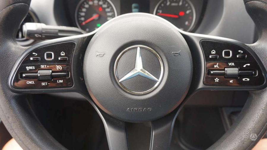 Balts Mercedes-Benz Sprinter 2019 Viļņa, ar dzinēja tilpumu 2.14 L un nobraukumu 348 tūkst. km par 8450 €, foto 20 vietnē AUTOMOTO.COM.LV