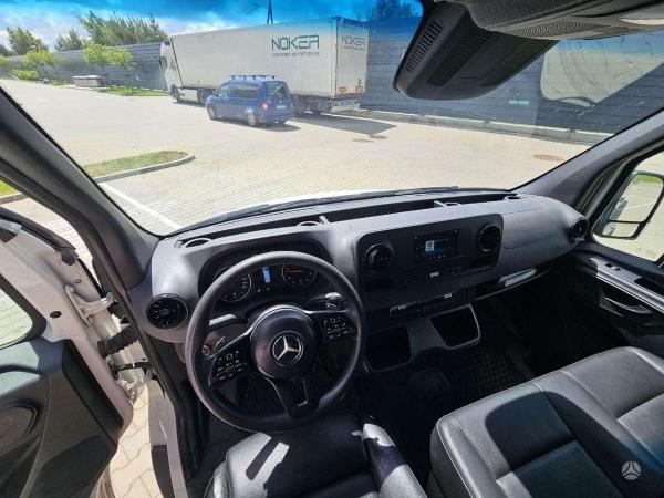 Balts Mercedes-Benz Sprinter 2019 Viļņa, ar dzinēja tilpumu 2.20 L un nobraukumu 187 tūkst. km par 28700 €, foto 8 vietnē AUTOMOTO.COM.LV