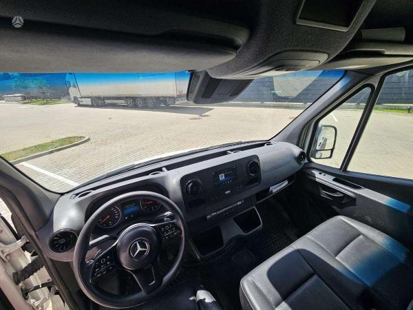 Balts Mercedes-Benz Sprinter 2019 Viļņa, ar dzinēja tilpumu 2.20 L un nobraukumu 187 tūkst. km par 28700 €, foto 9 vietnē AUTOMOTO.COM.LV