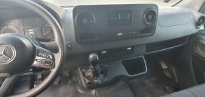 Balts Mercedes-Benz Sprinter 2019 Tauragė, ar dzinēja tilpumu 2.14 L un nobraukumu 220 tūkst. km par 9500 €, foto 12 vietnē AUTOMOTO.COM.LV