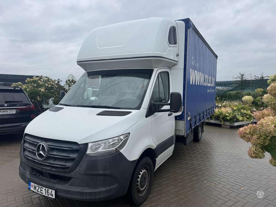 White Mercedes-Benz Sprinter 2019 in Marijampole, with an engine capacity of 2.99 L and mileage of 221 thousand km for 20500 €, photo 1 on AUTOMOTO.COM.LV
