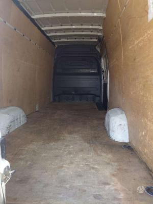 White Mercedes-Benz Sprinter 2019 in Taurage, with an engine capacity of 2.14 L and mileage of 280 thousand km for 13915 €, photo 10 on AUTOMOTO.COM.LV