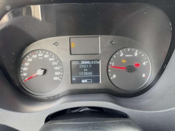 Balts Mercedes-Benz Sprinter 2020 Marijampole, ar dzinēja tilpumu 1.95 L un nobraukumu 193 tūkst. km par 18500 €, foto 11 vietnē AUTOMOTO.COM.LV