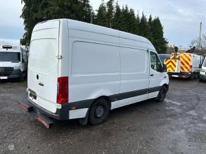 White Mercedes-Benz Sprinter 2020 in Kaunas, with an engine capacity of 2.14 L and mileage of 250 thousand km for 7500 €, photo  on AUTOMOTO.COM.LV