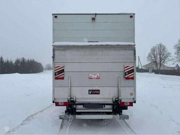 White Mercedes-Benz Sprinter 2020 in Taurage, with an engine capacity of 2.99 L and mileage of 411 thousand km for 15800 €, photo 6 on AUTOMOTO.COM.LV