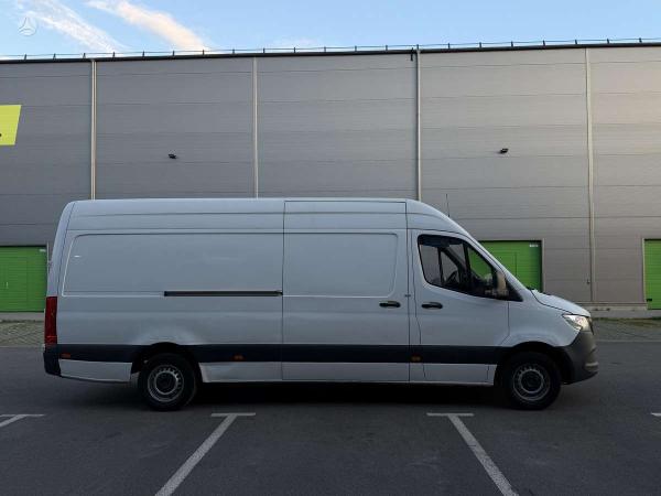 Balts Mercedes-Benz Sprinter 2020 Viļņa, ar dzinēja tilpumu 1.95 L un nobraukumu 319 tūkst. km par 11700 €, foto 4 vietnē AUTOMOTO.COM.LV