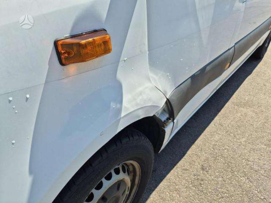 Balts Mercedes-Benz Sprinter 2020 Viļņa, ar dzinēja tilpumu 2.14 L un nobraukumu 206 tūkst. km par 8650 €, foto 7 vietnē AUTOMOTO.COM.LV