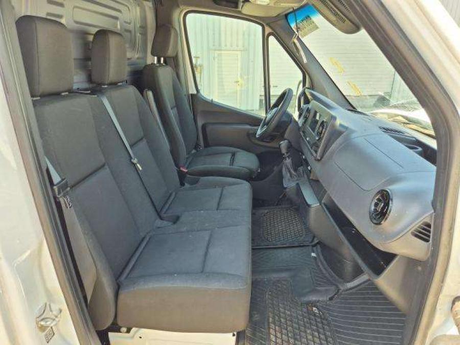 Balts Mercedes-Benz Sprinter 2020 Viļņa, ar dzinēja tilpumu 2.14 L un nobraukumu 206 tūkst. km par 8650 €, foto 24 vietnē AUTOMOTO.COM.LV