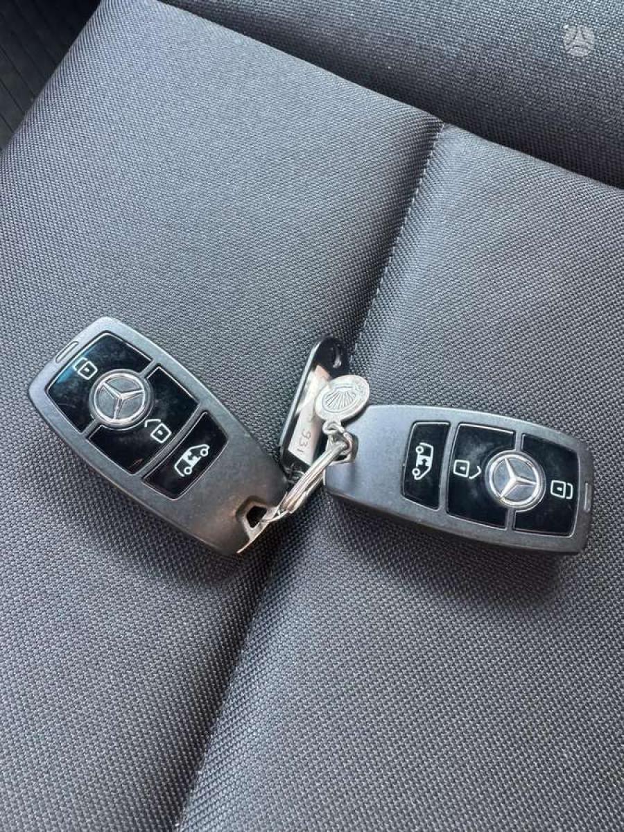 Balts Mercedes-Benz Sprinter 2020 Marijampole, ar dzinēja tilpumu 1.95 L un nobraukumu 193 tūkst. km par 17500 €, foto 17 vietnē AUTOMOTO.COM.LV