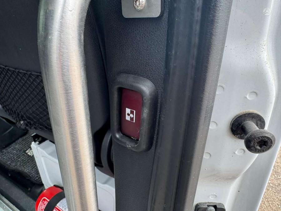 Balts Mercedes-Benz Sprinter 2020 Tauragė, ar dzinēja tilpumu 2.14 L un nobraukumu 280 tūkst. km par 16500 €, foto 10 vietnē AUTOMOTO.COM.LV